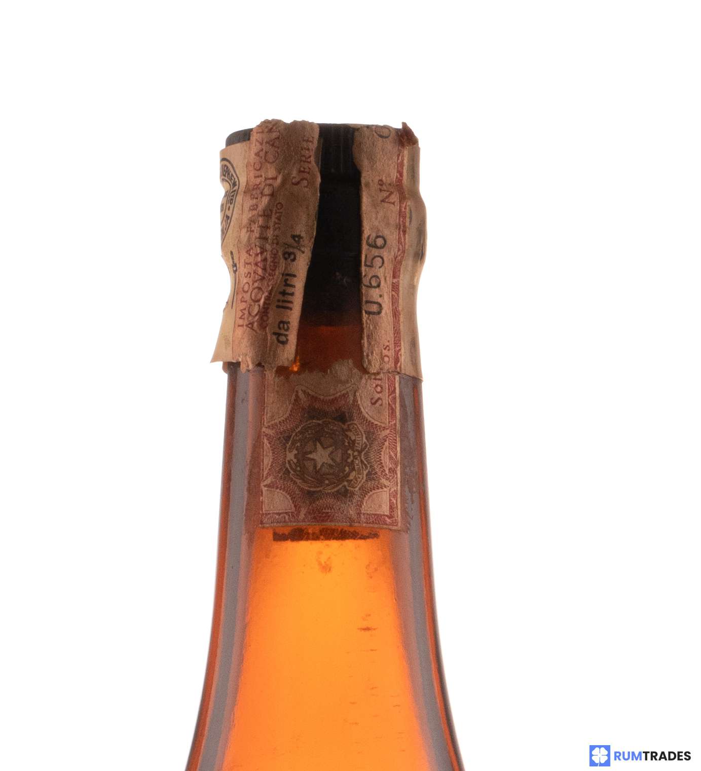 WRAY & NEPHEW LIQUER RUM 20 YEARS OLD 43% - BOTTLED 1950S